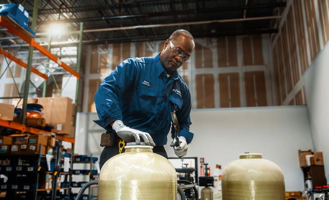 People of Xylem: Inside the work of a Xylem AQUA pro service ...